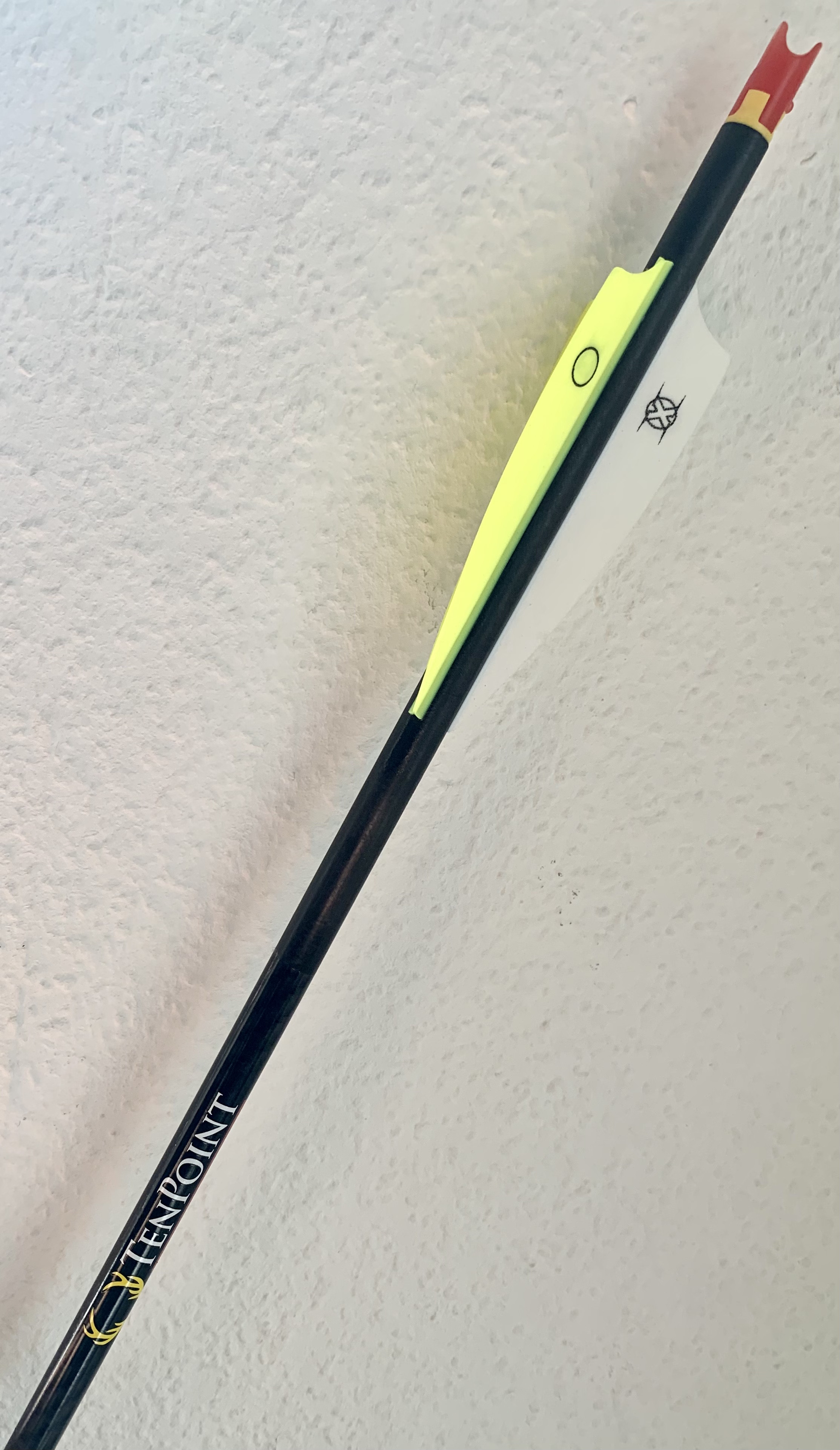 20" TenPoint Pro Elite, 3.5" Vanes, .003, Alpha Nock, red