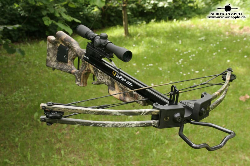 TenPoint Titan TL4 2006 - ARROW IN APPLE
